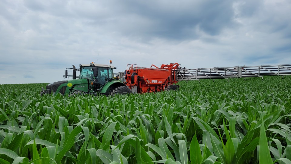 Claussen Farms Custom Farming Inc. | Ag Practices